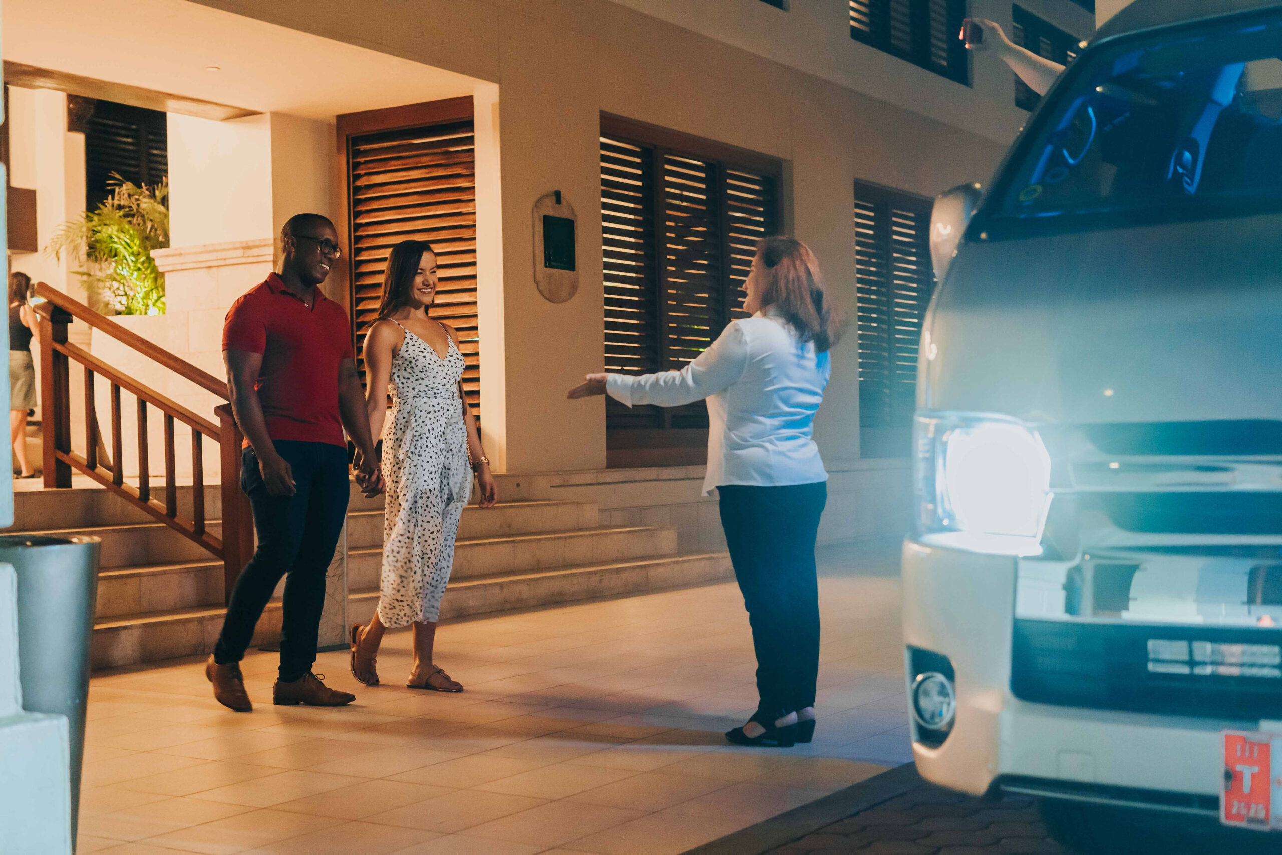 Tours & Transportation